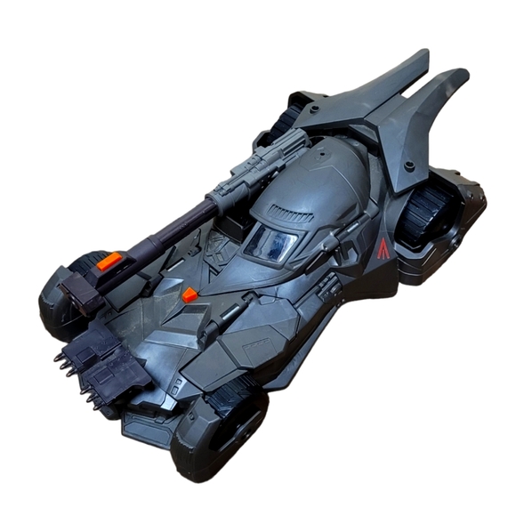 DC Comics | Toys | Mattel 28 Dc Comics Batmobile 15 Batman Car Toy ...
